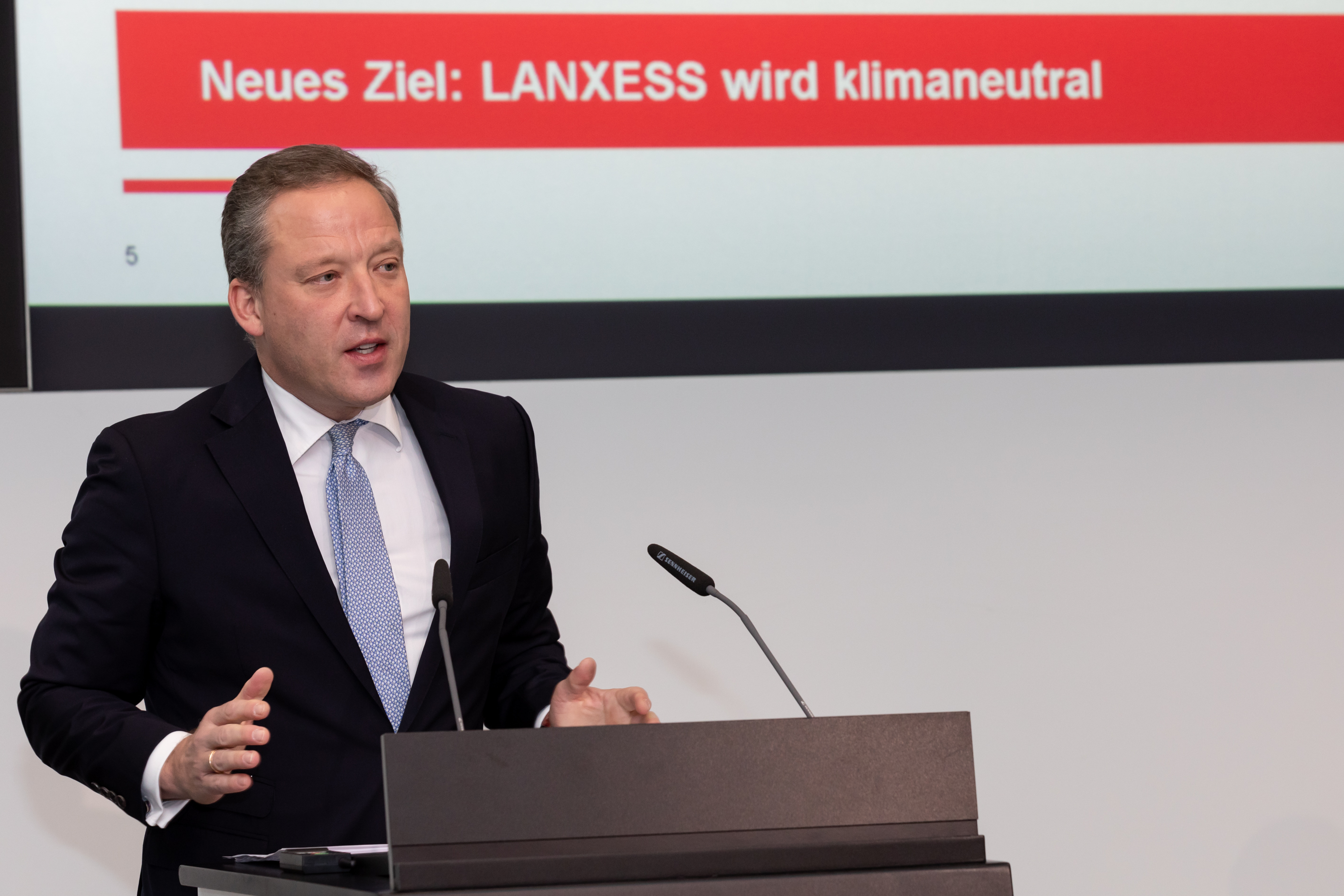 Lanxess, CEO Matthias Zachert reach 5-year extension | Rubber News