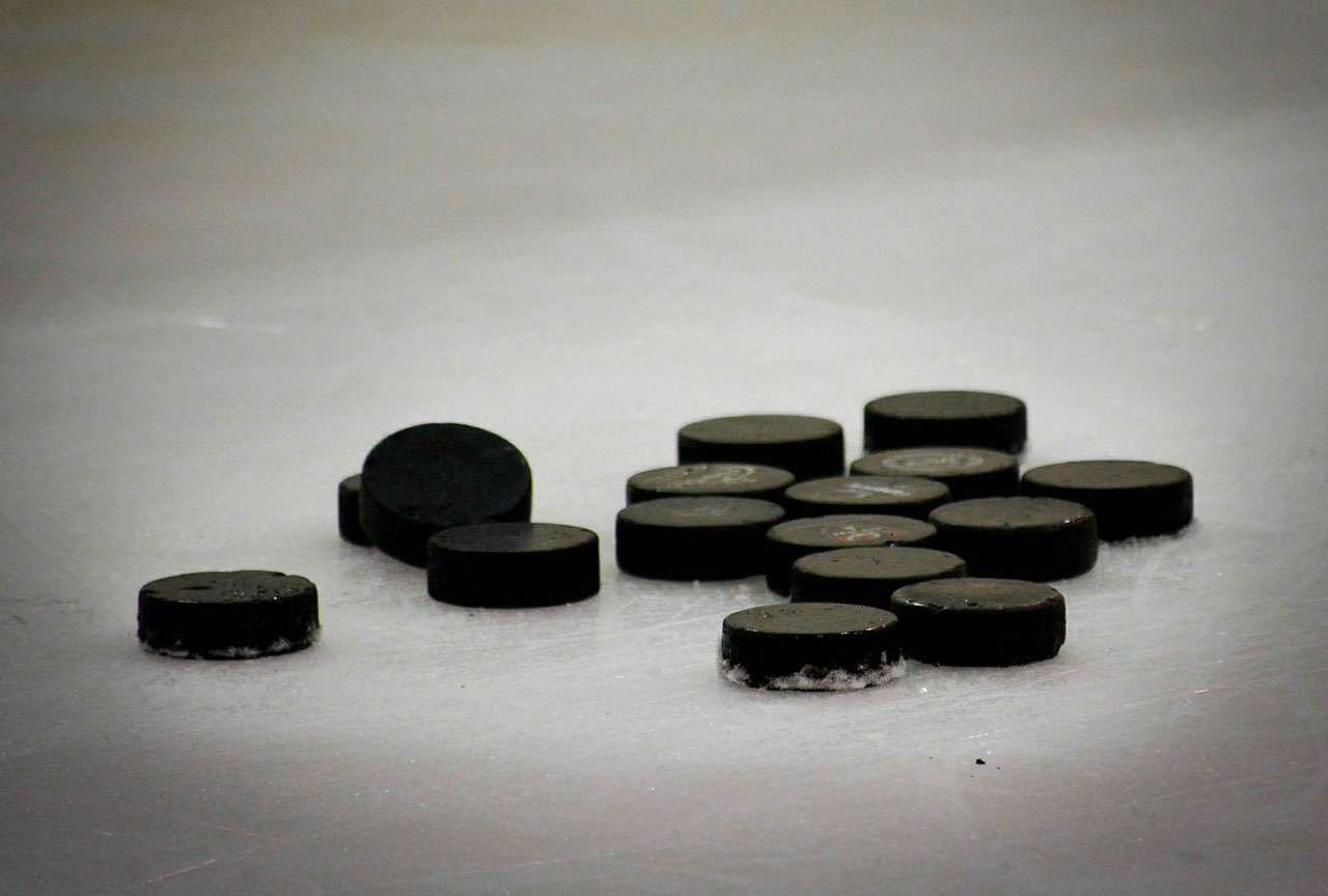 Wacky-World-of-Rubber:-NHL-to-debut-smart-puck-technology-in-2019 ...