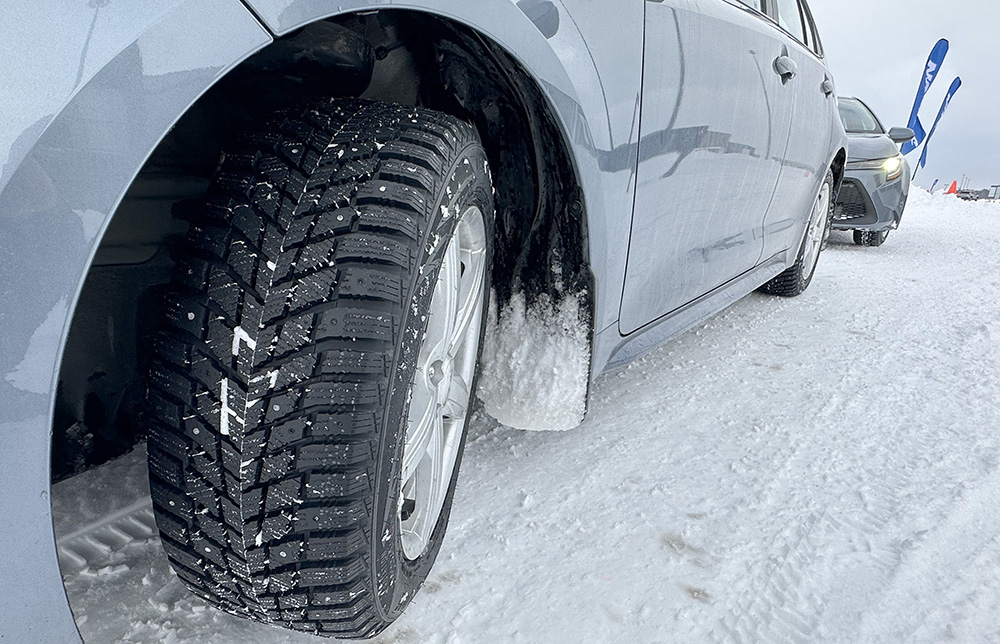 Sailun launches Ice Blazer WSTX winter tire in Canada | Rubber News