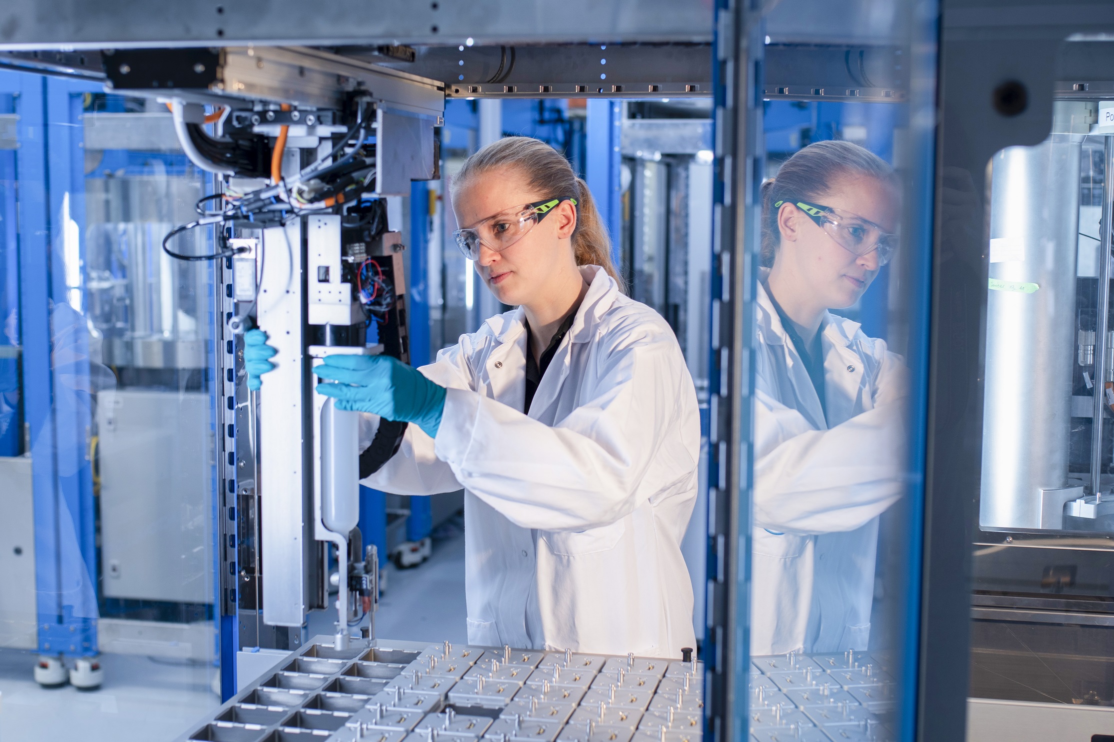 Covestro to open automated lab for adhesives, coatings | Rubber News