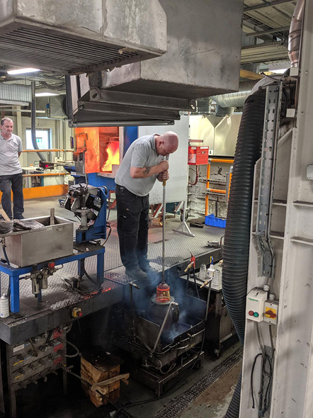 Waterford Crystal workshop depends on tradition, craftsmanship