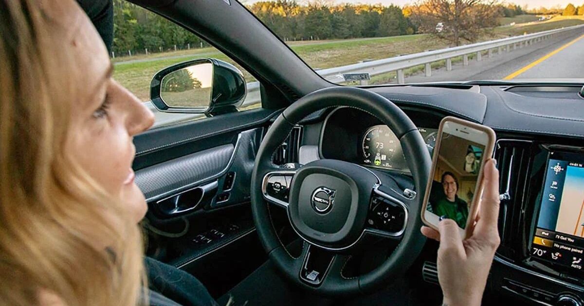 Insurance Institute for Highway Safety study: Driver-assist technology ...