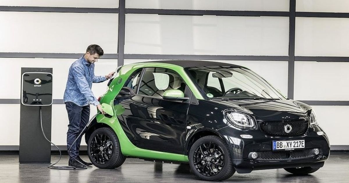 Daimler Mercedes Benz US electric smart cars North America | Rubber News