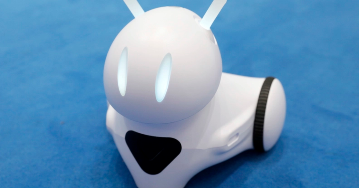 Kraiburg TPE lets learning robot Photon show its feelings | Rubber News
