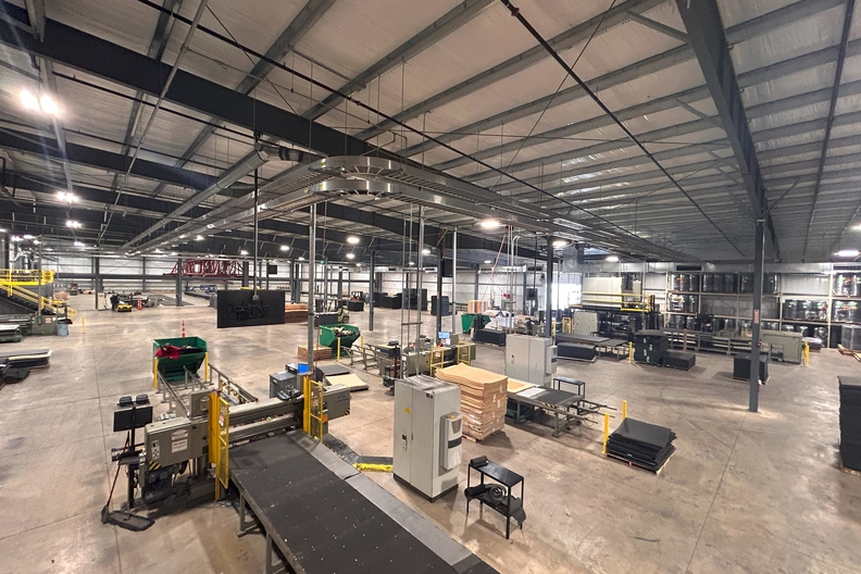 Rubberlite adds new building to footprint in Huntington | Rubber News